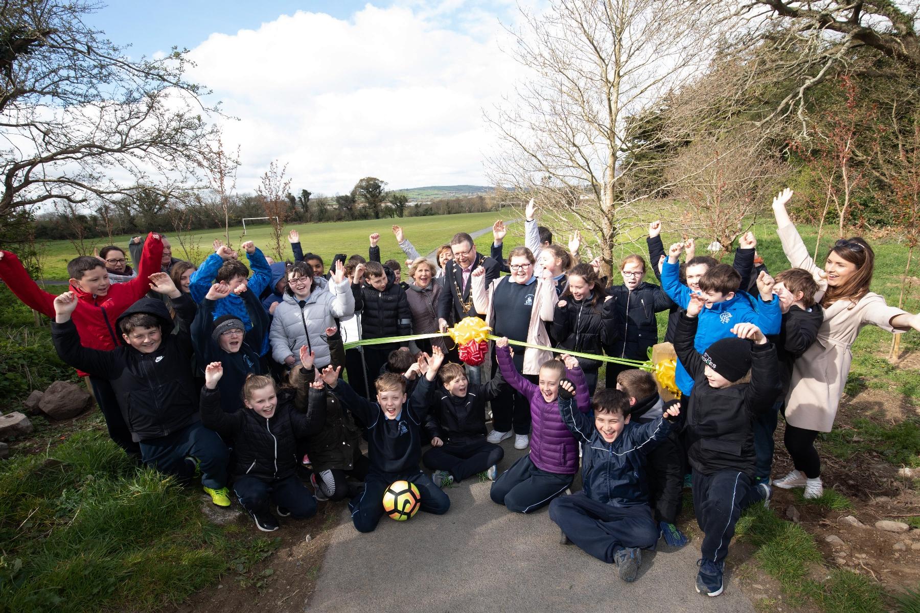 SON2096_0028 Glebe Tree trail open children | Fingal County Council