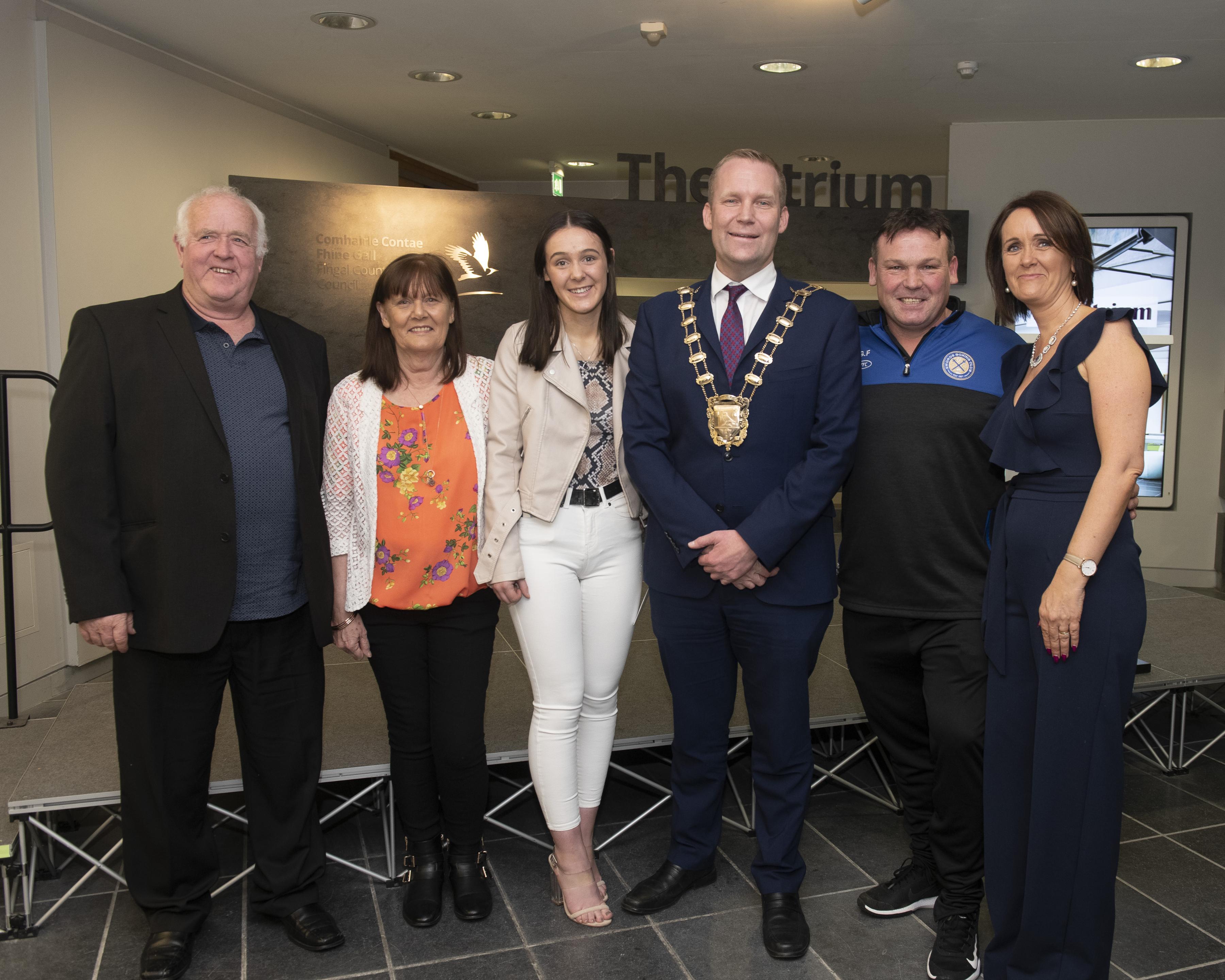 European Youth Champion boxer Niamh Fay of Swords Boxing Club honoured ...